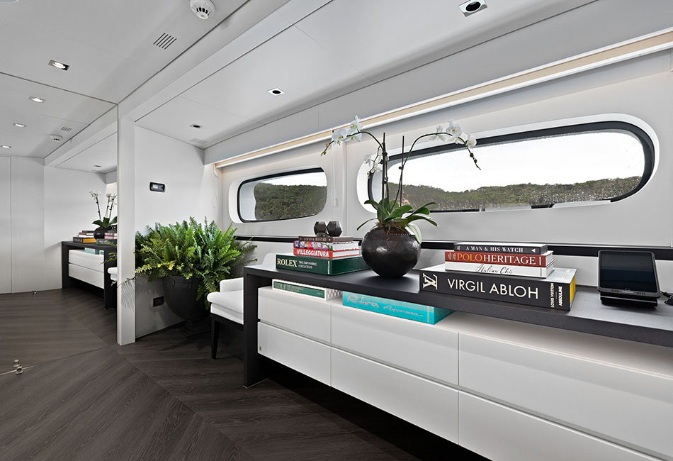 Impulsive Pacific Boat Hire - Private Boat Charter - Sydney