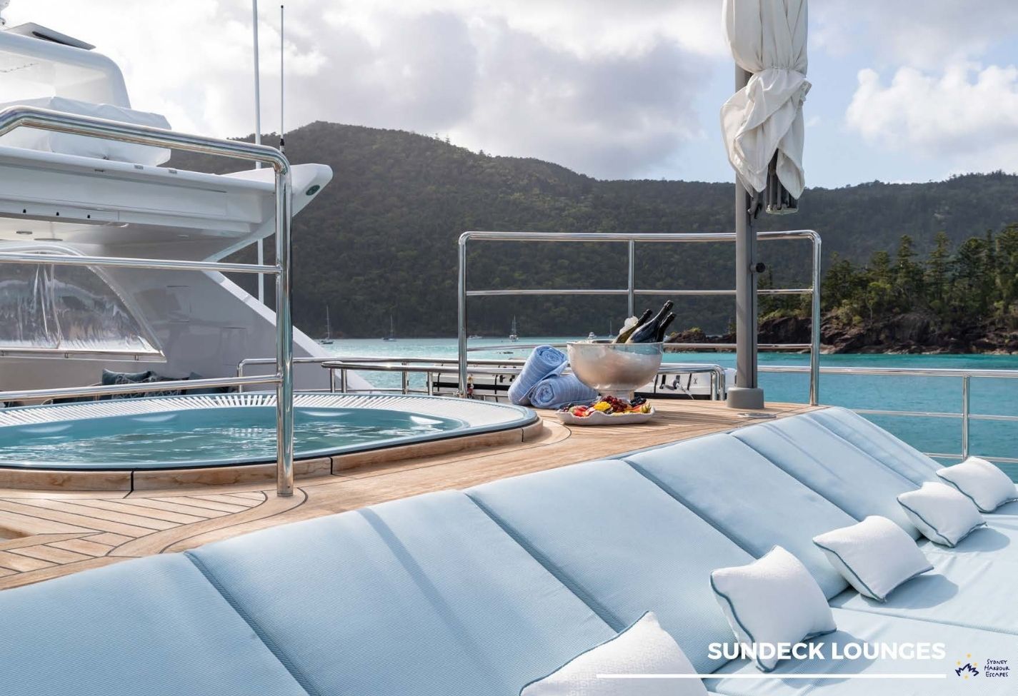 Mischief Boat Hire - Luxury Superyacht Charter - Sydney Harbour