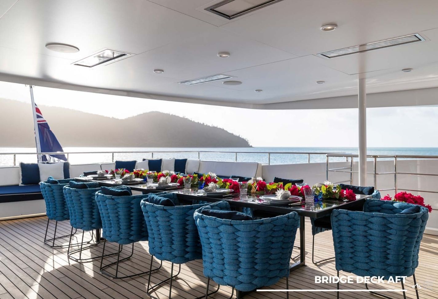 Mischief Boat Hire - Luxury Superyacht Charter - Sydney Harbour