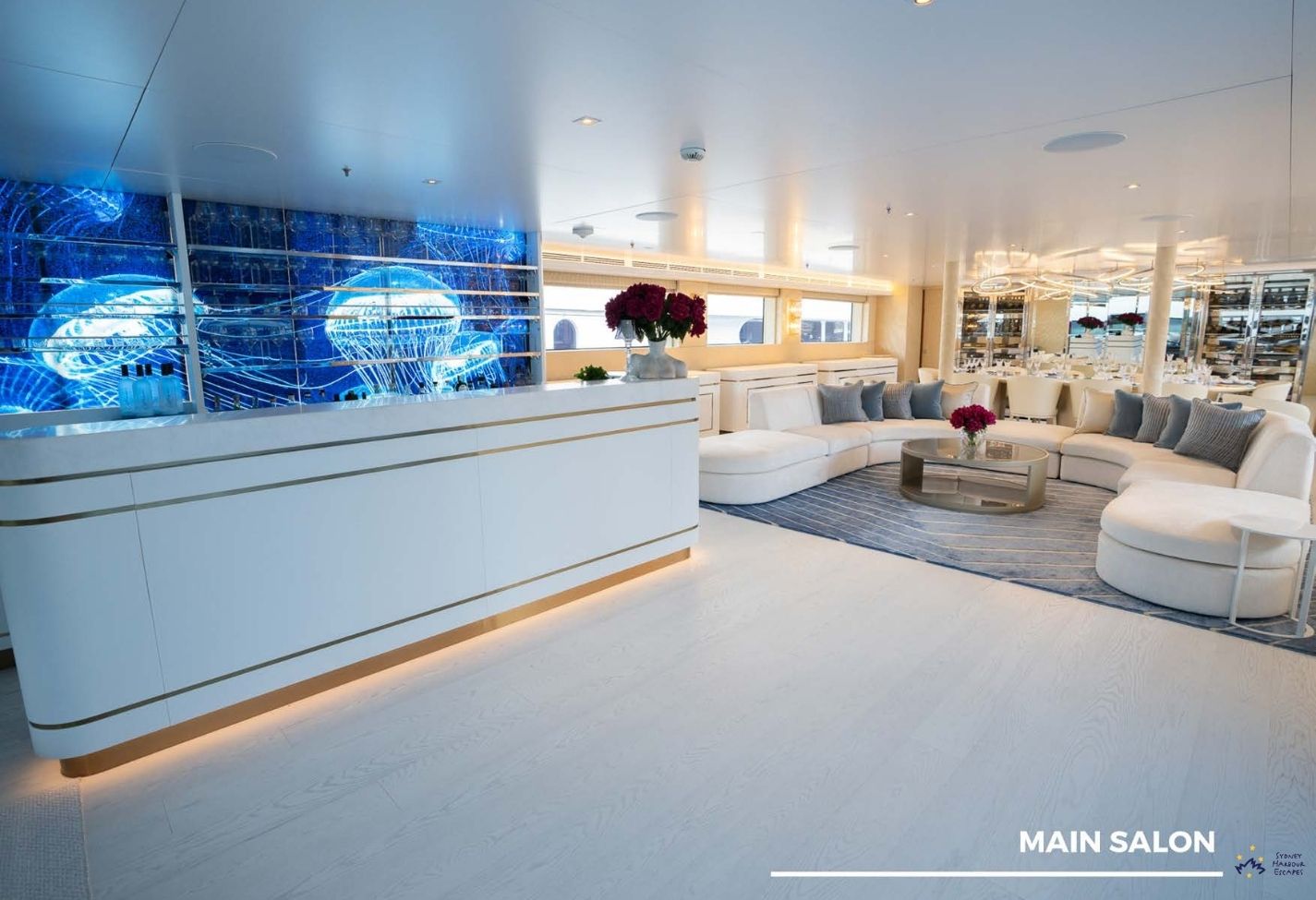 Mischief Boat Hire - Luxury Superyacht Charter - Sydney Harbour