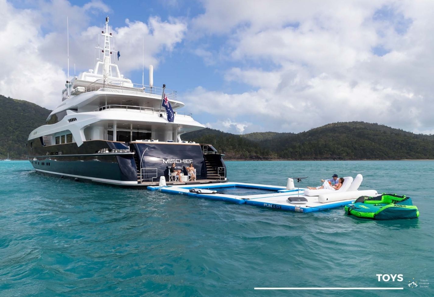 Mischief Boat Hire - Luxury Superyacht Charter - Sydney Harbour