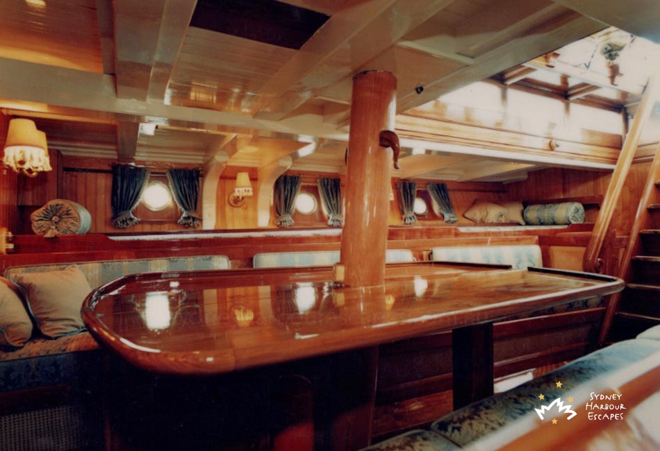 Ena Boat Hire - Australia Day Cruise - Sydney Harbour