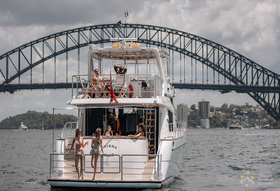 Enigma Skippered Charter | Sydney Harbour Escapes
