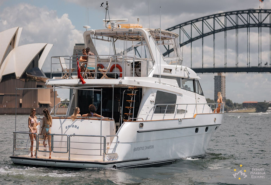Enigma Skippered Charter | Sydney Harbour Escapes