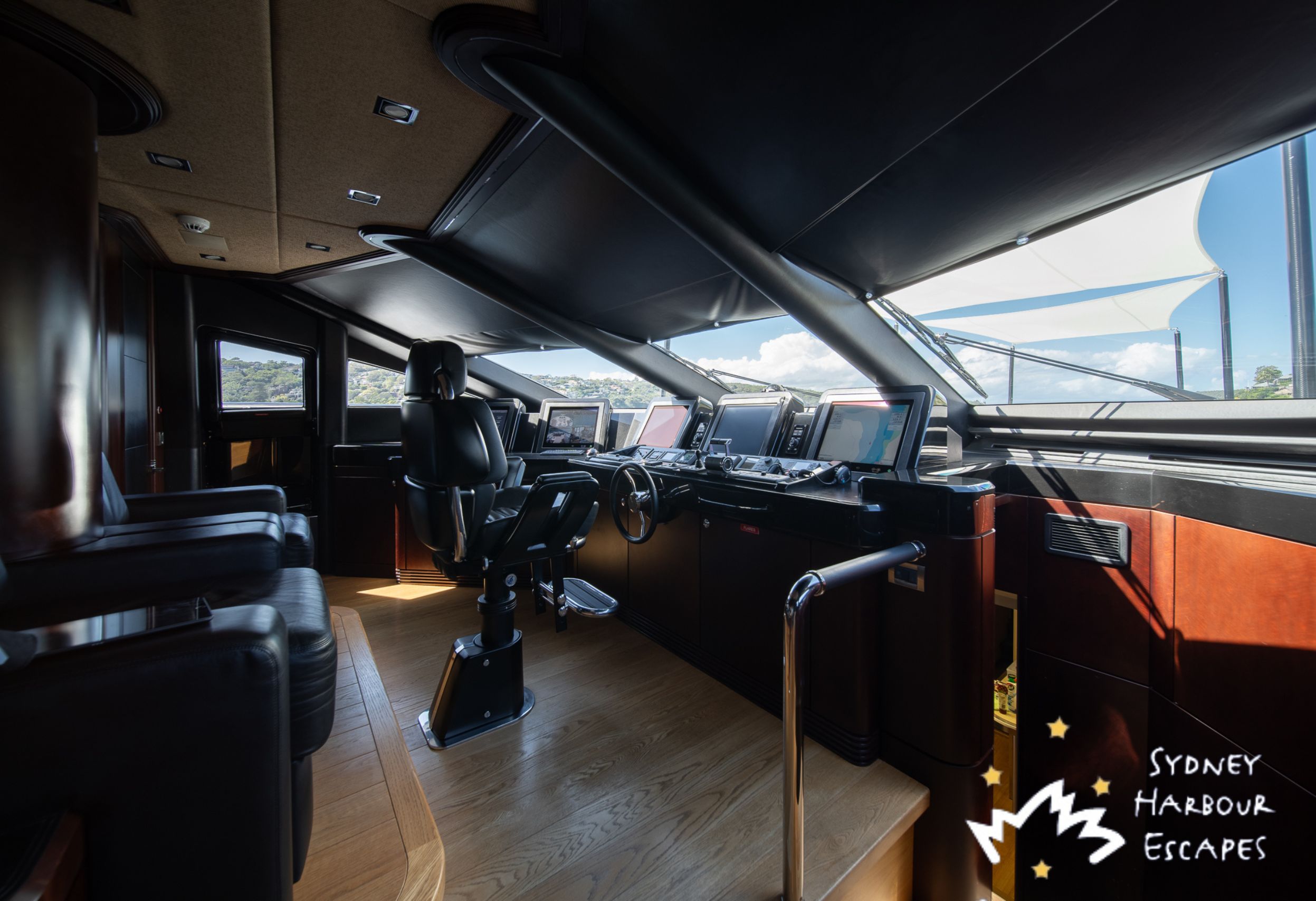 Quantum Boat Hire - Private Boat Charter - Sydney Harbour Cruises