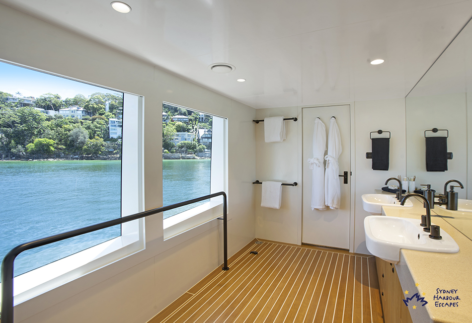 Evolution Boat Hire - Private Party Boat Charter - Sydney Harbour