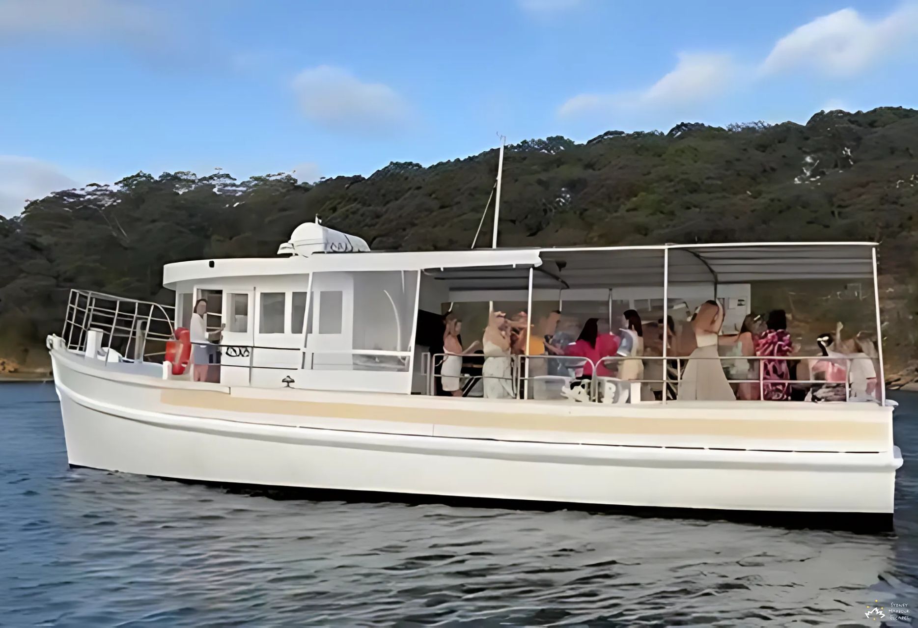 Champagne Lady Boat Hire - Private Boat Charter - Sydney Cruises