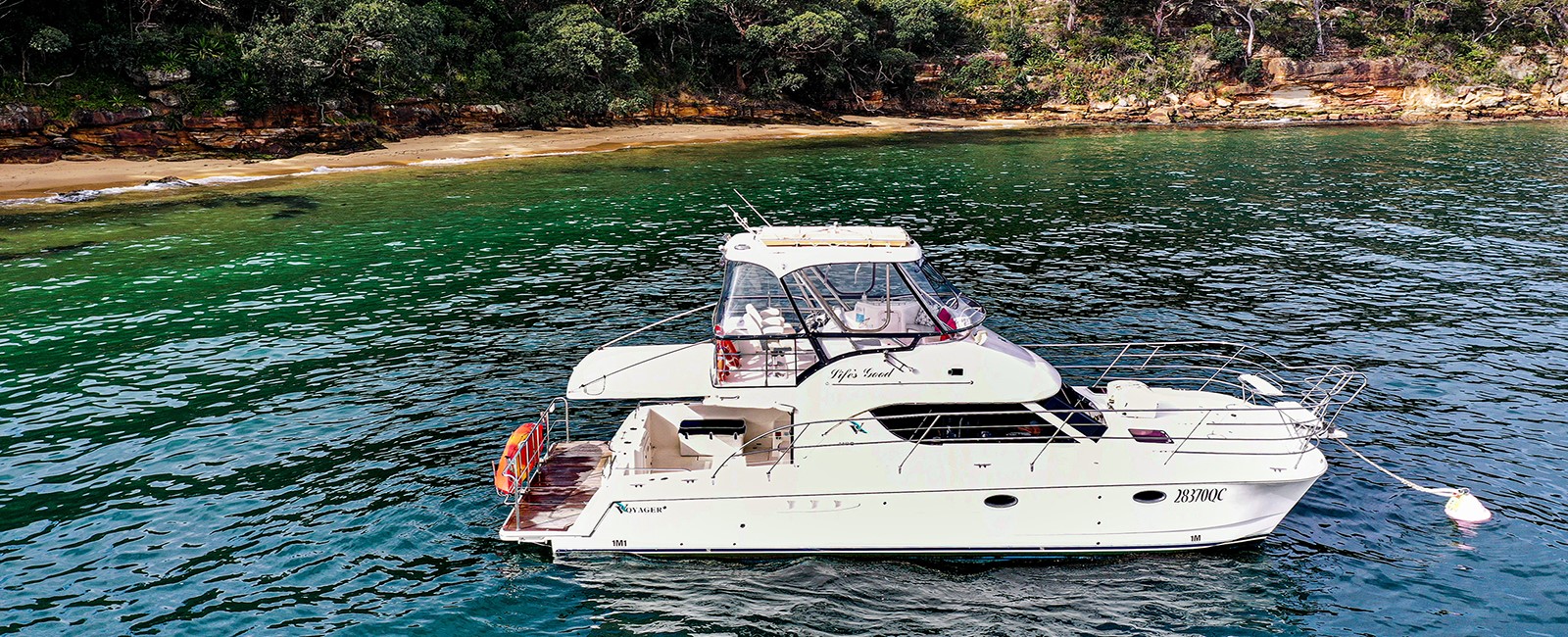 Lifes Good Boat Hire - Private Boat Charter - Sydney Harbour